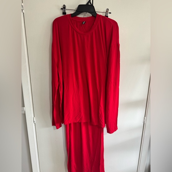 Comfrt | Intimates & Sleepwear | Elegant Red Womens Sleepwear Set ...